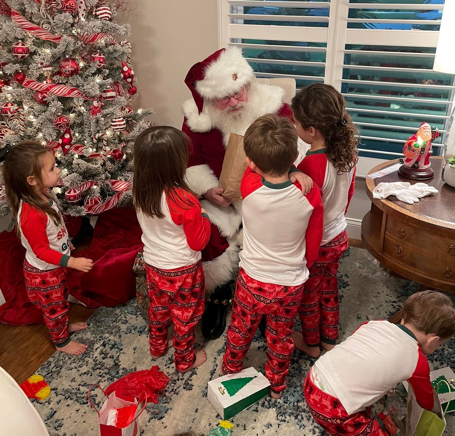 sarasotasantas.com – Request a visit from Santa Claus
